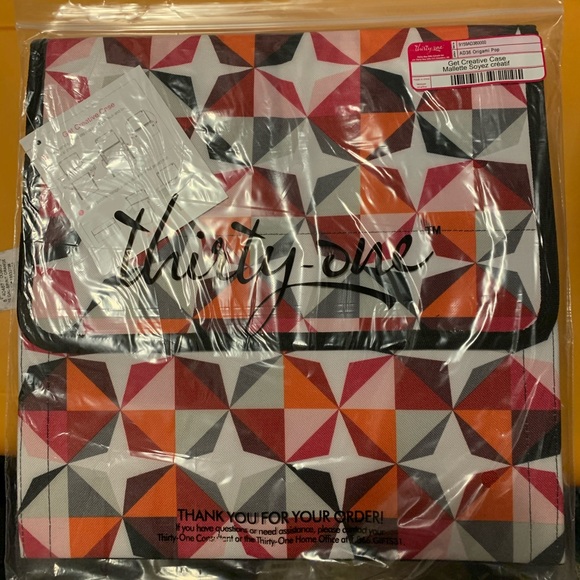 thirty-one | Bags | Get Creative Case In Origami Pop | Poshmark